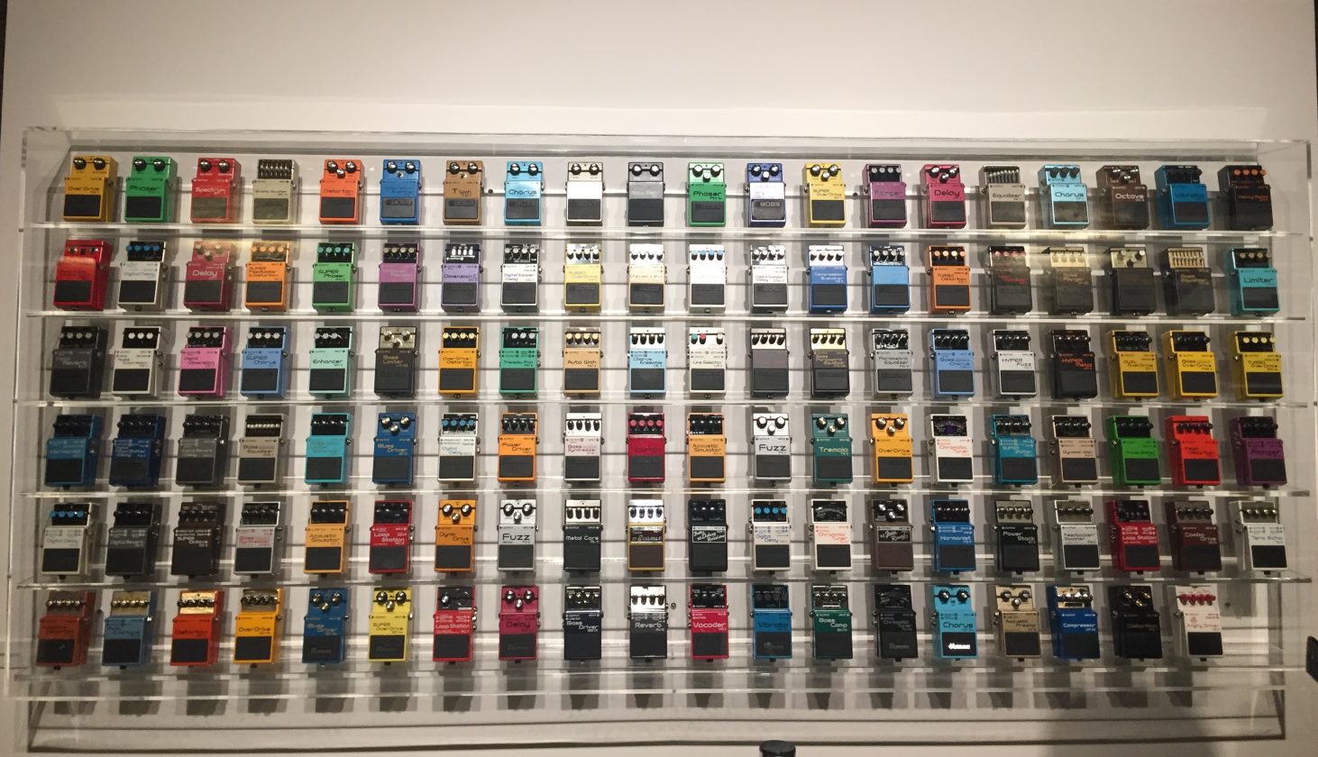 【英倫現場直擊】Boss 40周年︰ Cause & Effects 特展 | 樂手巢 YSOLIFE