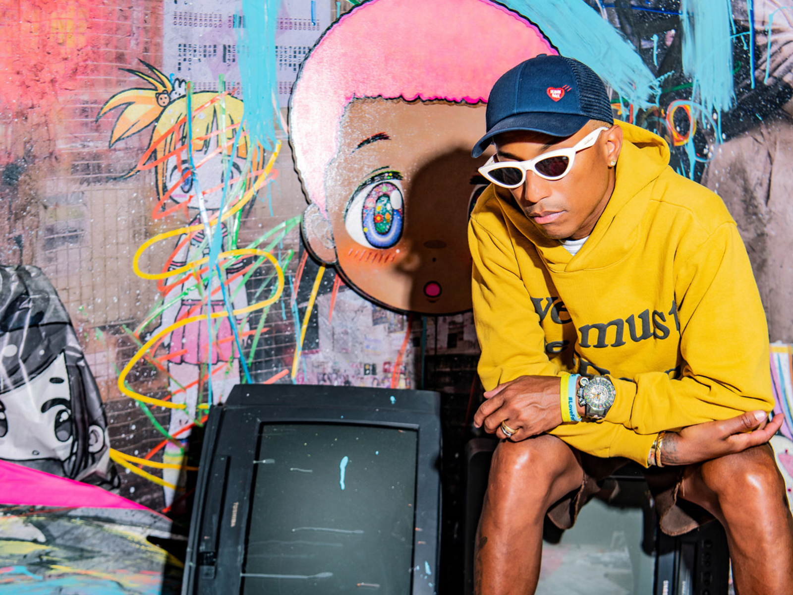 他的世界沒有灰階：億萬少年 Pharrell Williams 的繽紛美學 | 樂手巢 YSOLIFE