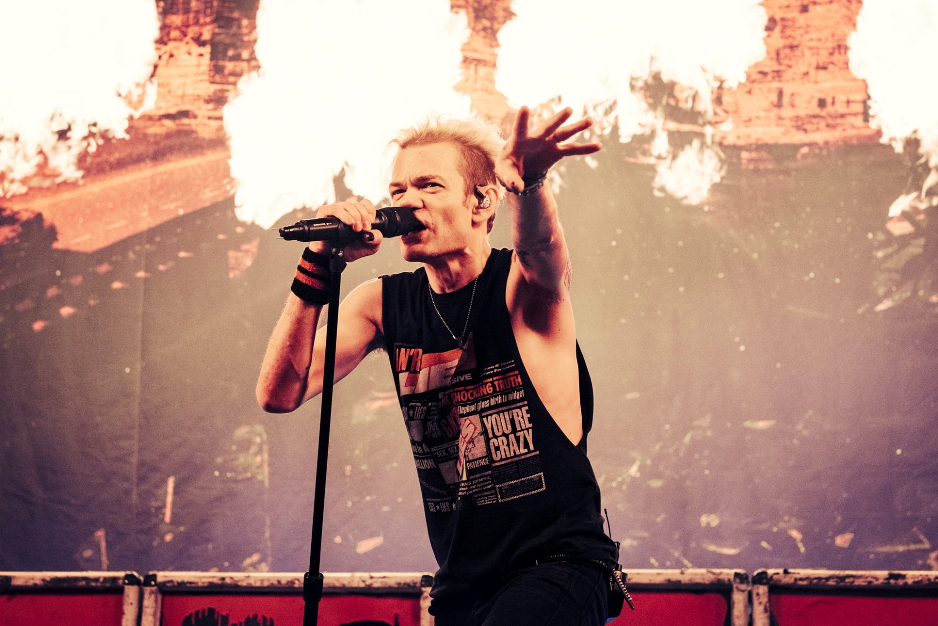 Sum 41 震撼宣布解散！預告發布最後專輯、舉行告別巡演 | 樂手巢 YSOLIFE