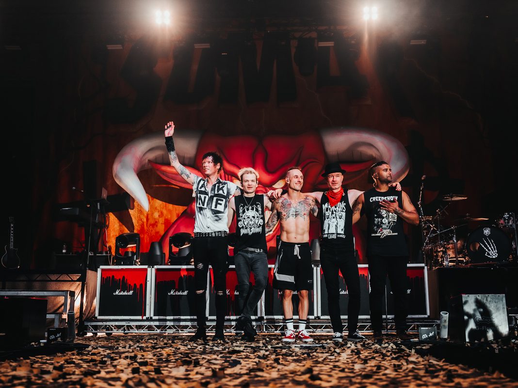 Sum 41 震撼宣布解散！預告發布最後專輯、舉行告別巡演 | 樂手巢 YSOLIFE
