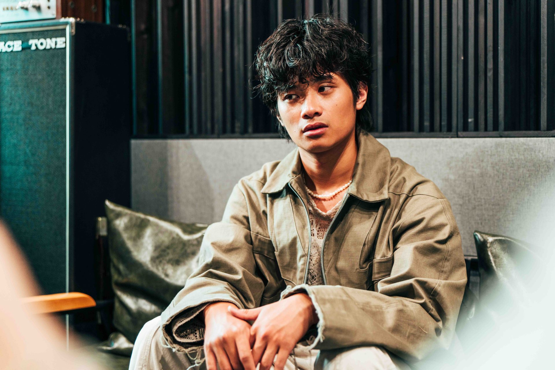 李浩瑋《Fly Machine》化身飛行員，用真心克服高山低谷：「希望和樂迷一起成長。」 | 樂手巢 YSOLIFE