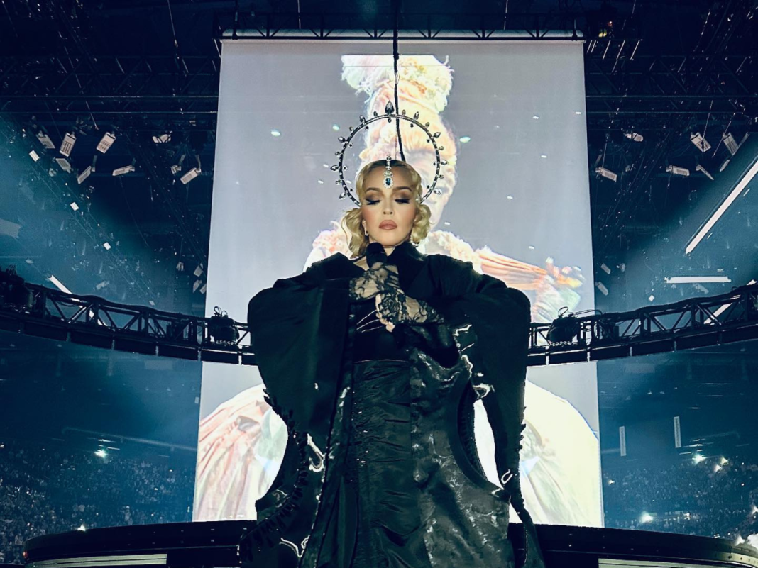 瑪丹娜演唱會遲到2小時，粉絲不爽怒開告 | 樂手巢 YSOLIFE