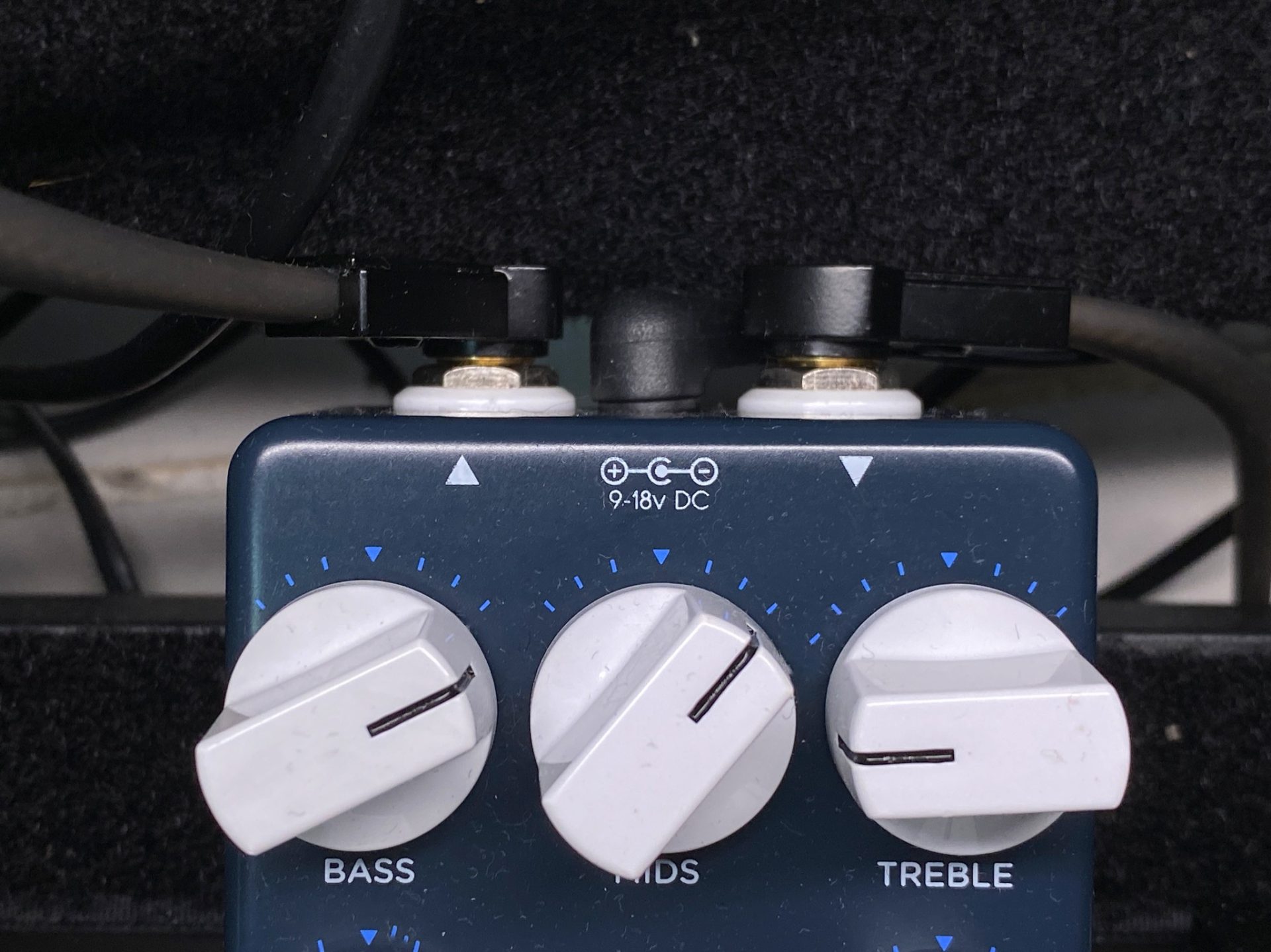 效果器用電怎麼看？「電源須知」讓你不再擔心燒壞心愛的器材！ | 樂手巢 YSOLIFE