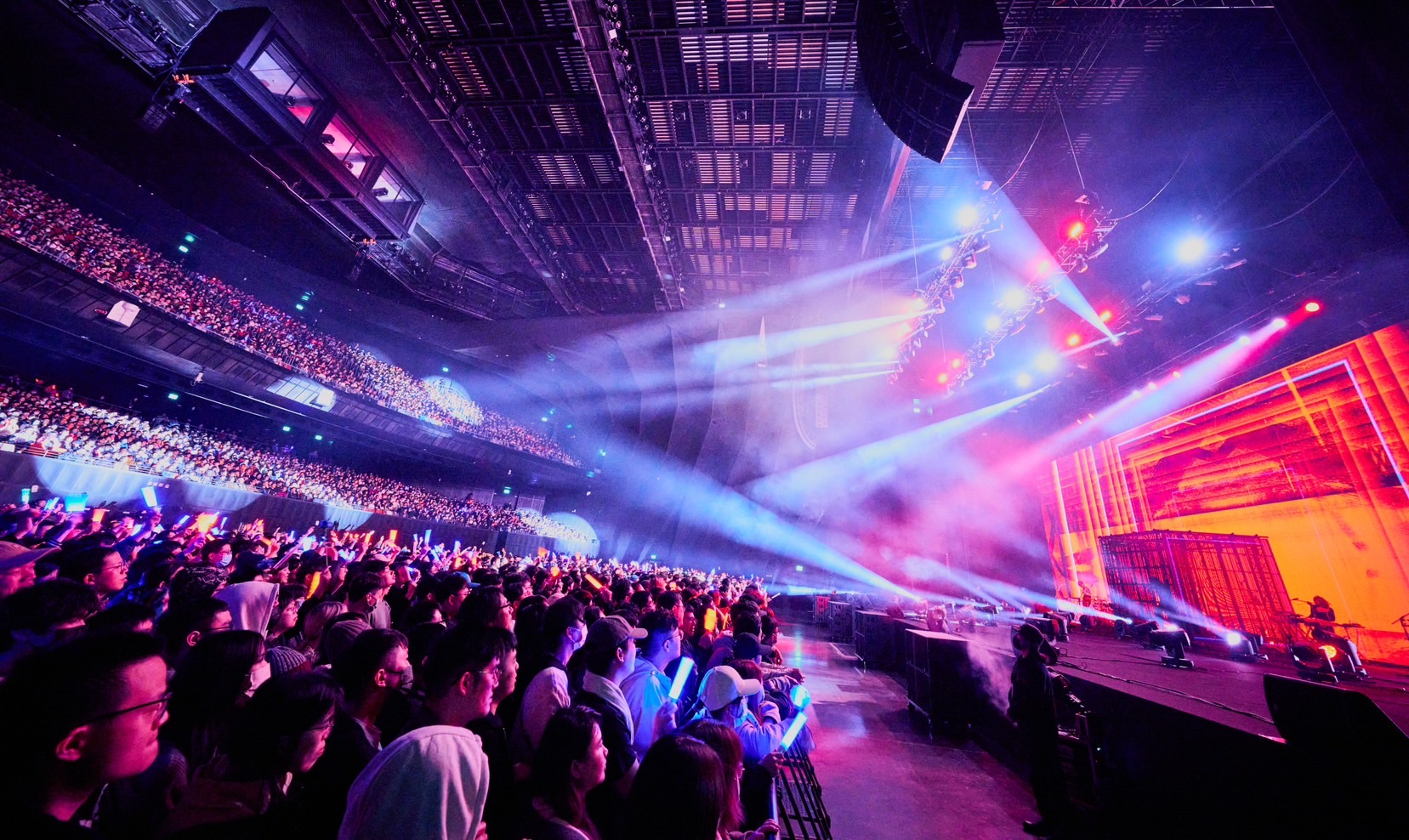 專訪｜日本新世代歌姬 Ado 邁向國立競技場演唱會：「比起以前更多了責任感。」 | 樂手巢 YSOLIFE