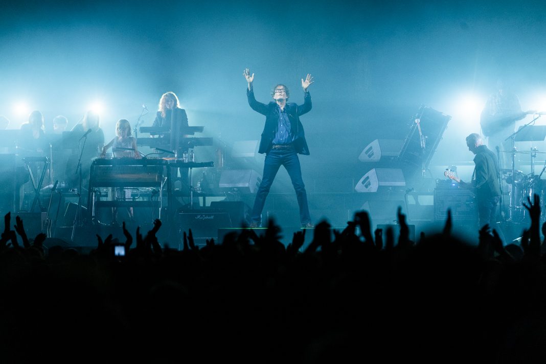 【巢聖 Live】Pulp 2025「You Deserve More」巡演倫敦場，感悟生命有限 | 樂手巢 YSOLIFE