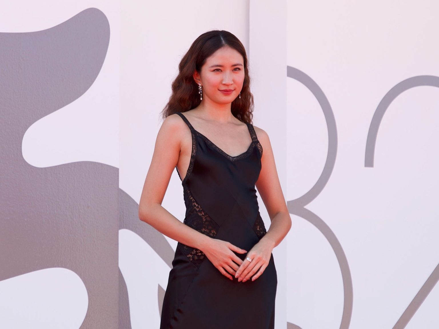 主演舒淇執導電影《女孩》後回歸爵士女伶身分，9m88 推新作：《暫時集合2》是低潮時的避風港 | 樂手巢 YSOLIFE